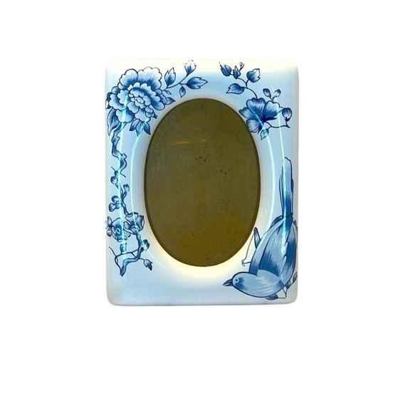 Russ | Accents | Vintage Russ White Ceramic Picture Frame With Blue ...